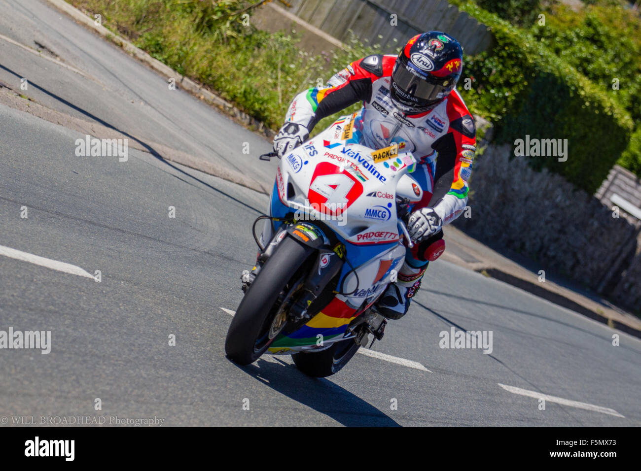 Dan Kneen approaches Castletown corner in the 2015 Southern 100 Stock ...
