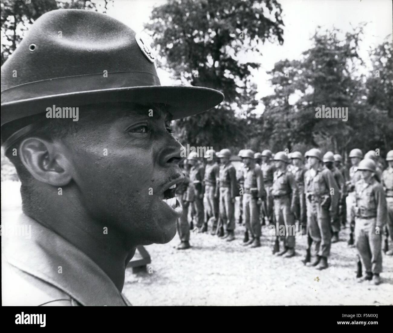 1980 - Army Training Center Fort Dix, N.J. Drill sergeant © Keystone ...