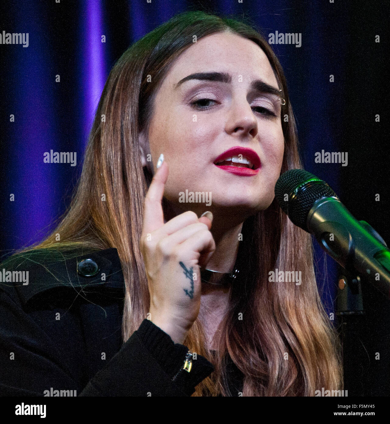 Bala Cynwyd, PA, USA. 4th November, 2015. American Singer-Songwriter ...