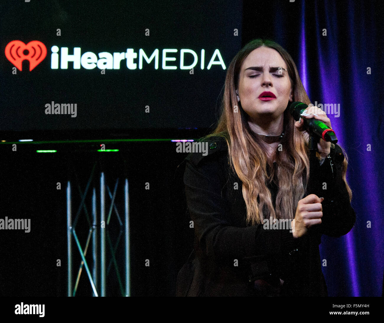 Joanna levesque american hi-res stock photography and images - Alamy