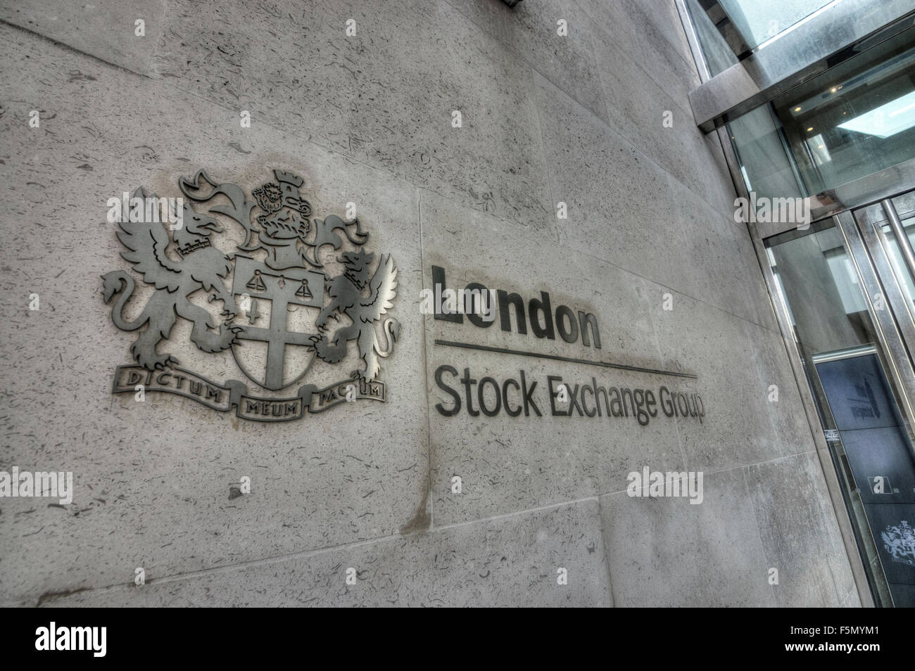 At london stock exchange hi-res stock photography and images - Alamy
