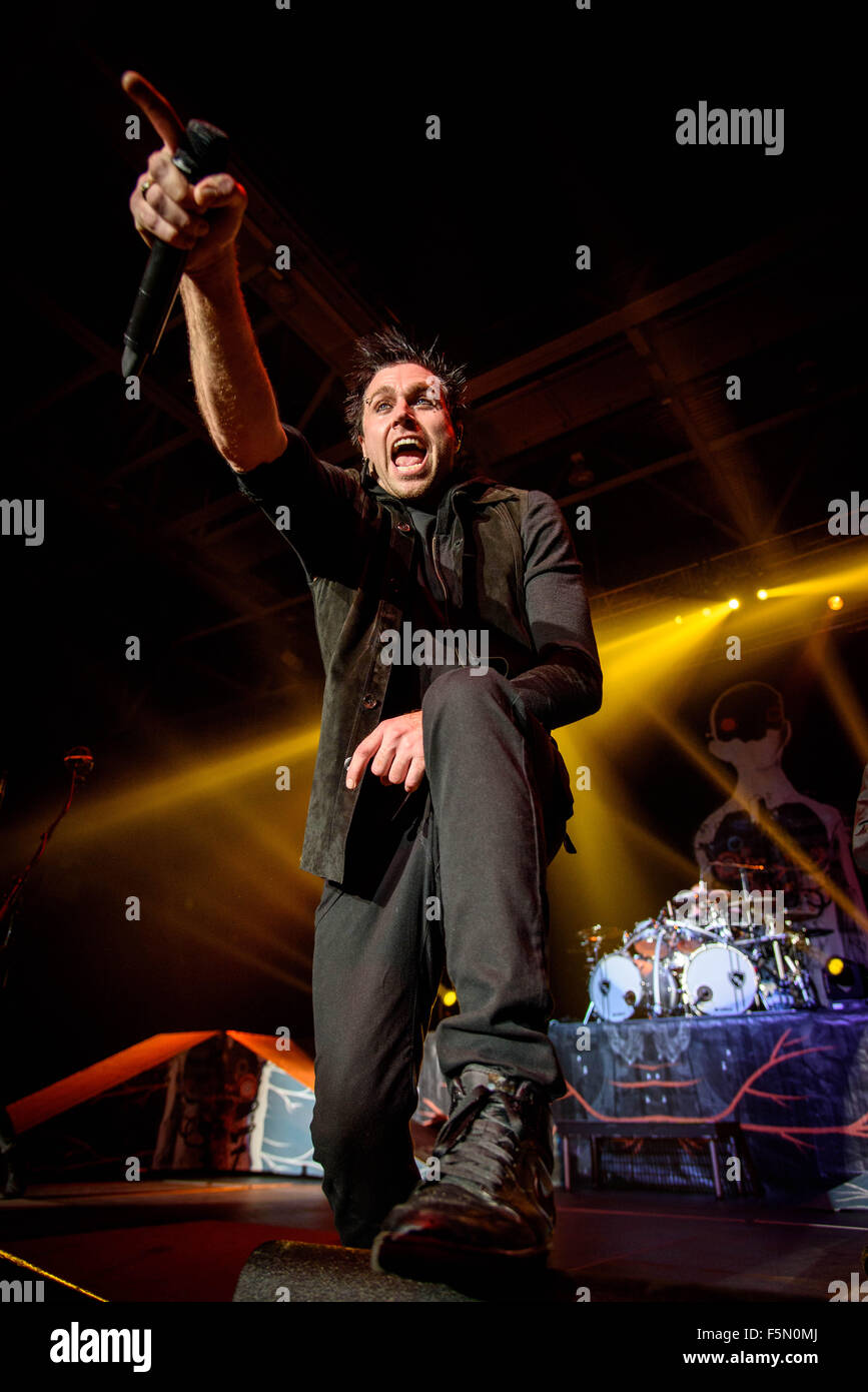 Matt walst three days grace hi-res stock photography and images - Alamy