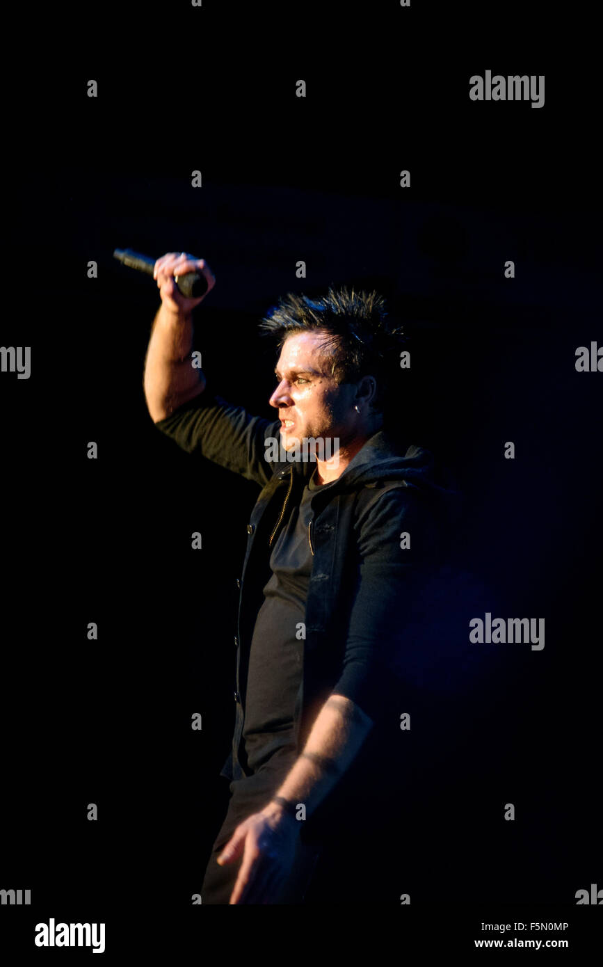 Matt walst three days grace hi-res stock photography and images - Alamy