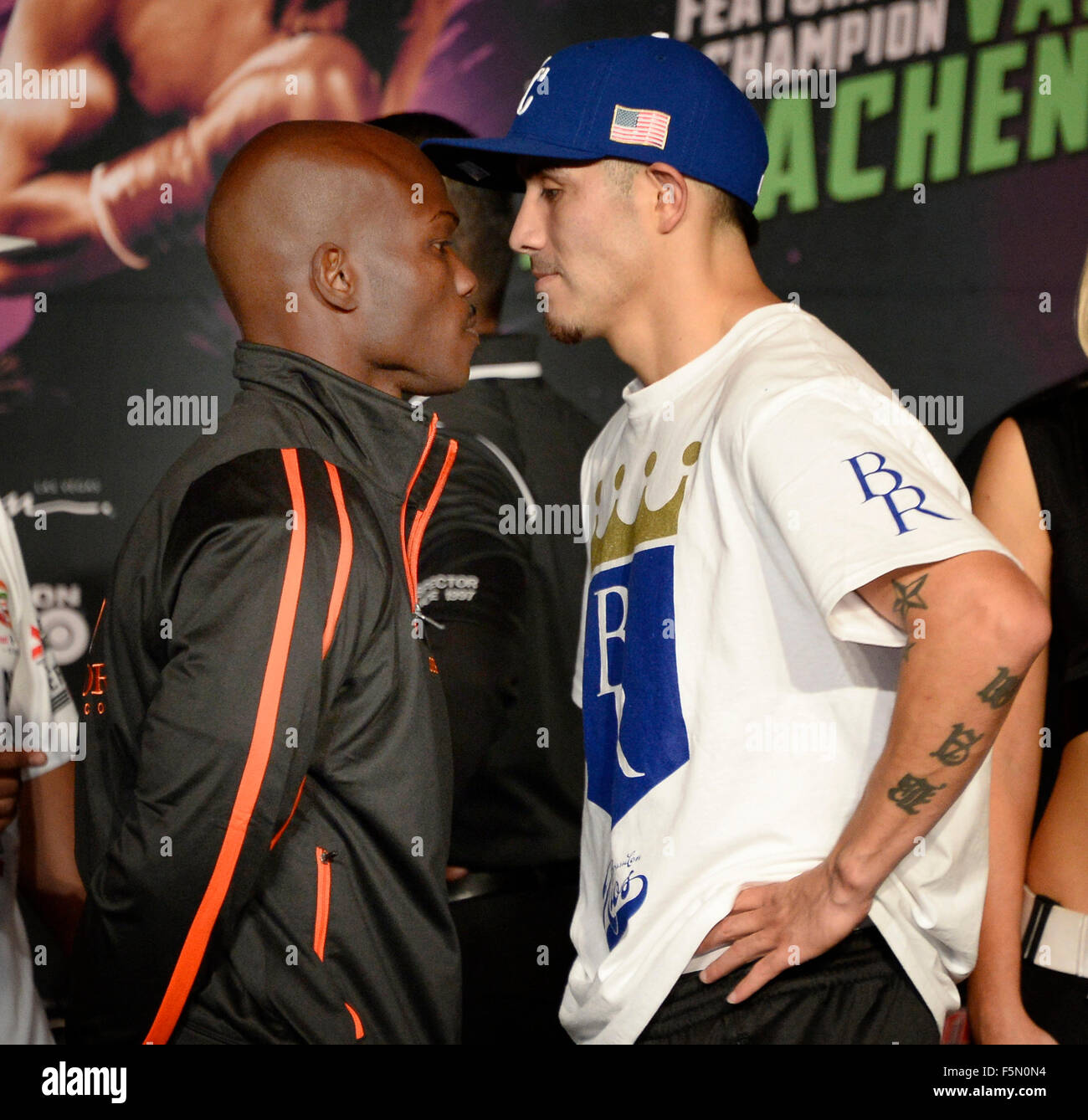 Las Vegas Nevada, USA. 6th Nov, 2015. (L-R) Timothy Bradley Jr. faces ...