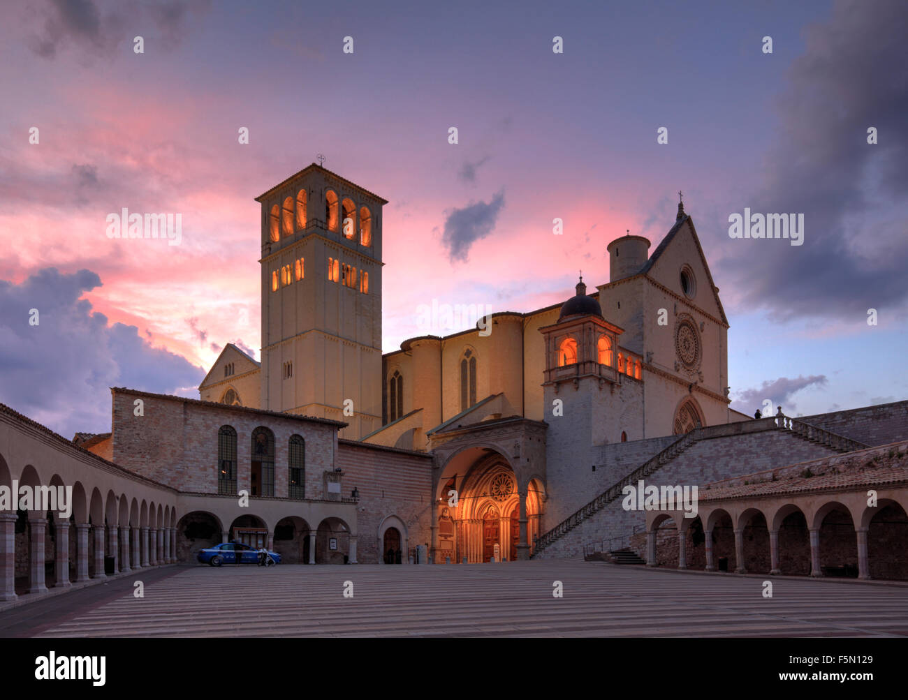 Basilica of San Francesco d'Assisi, Assisi, Italy Stock Photo - Alamy