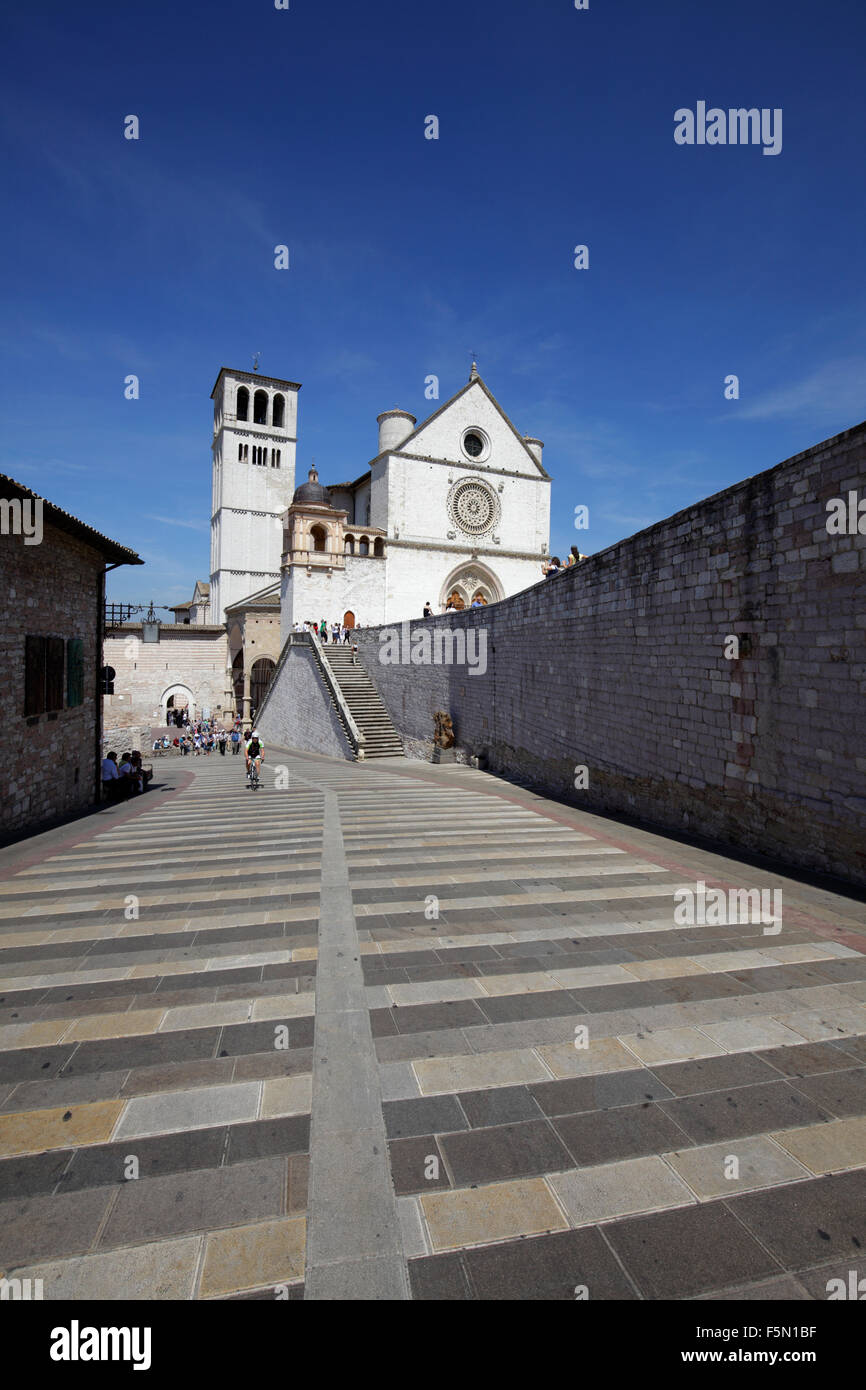 St francis of assisi square hi-res stock photography and images - Alamy