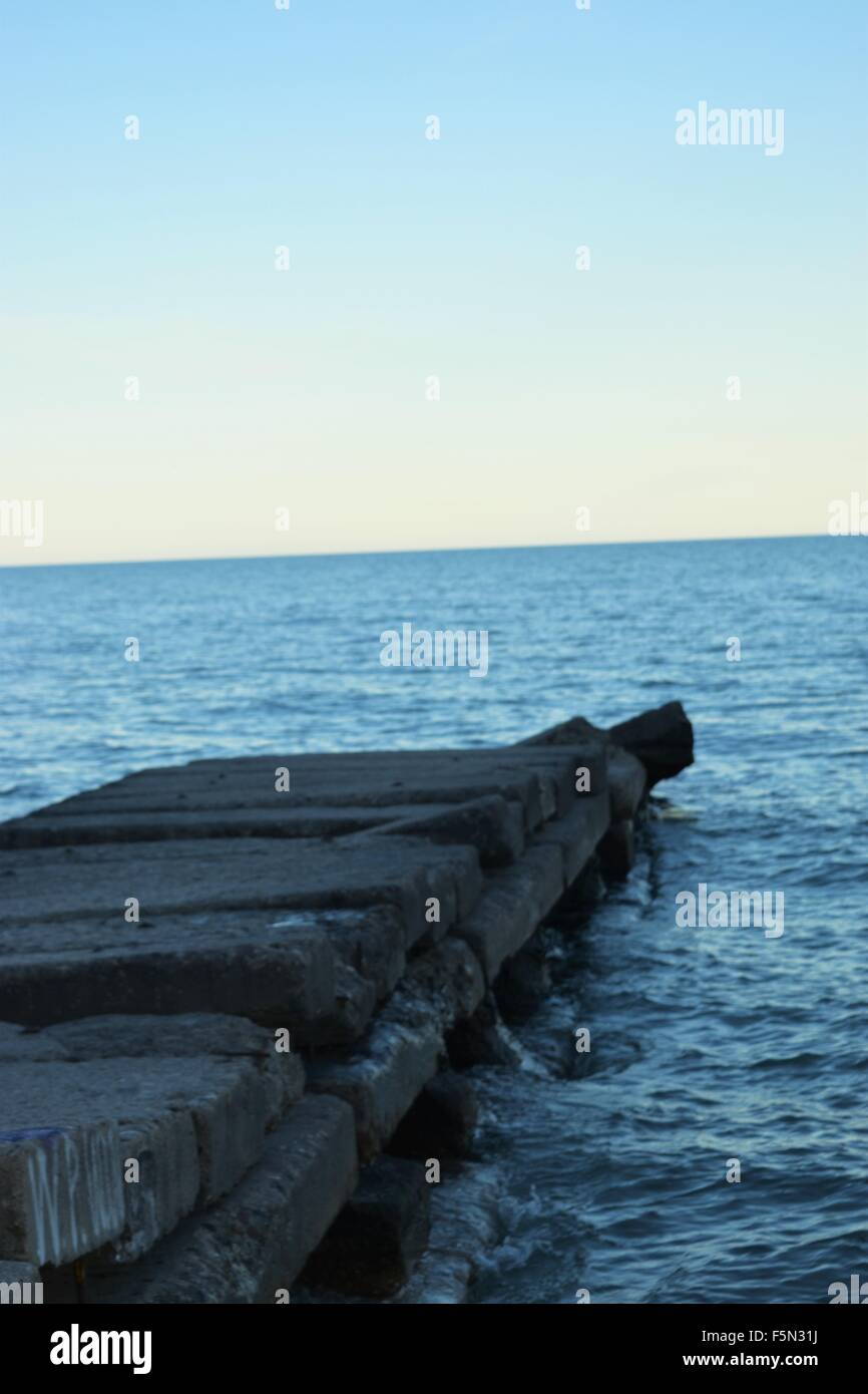 Lake dock pictures hi-res stock photography and images - Alamy