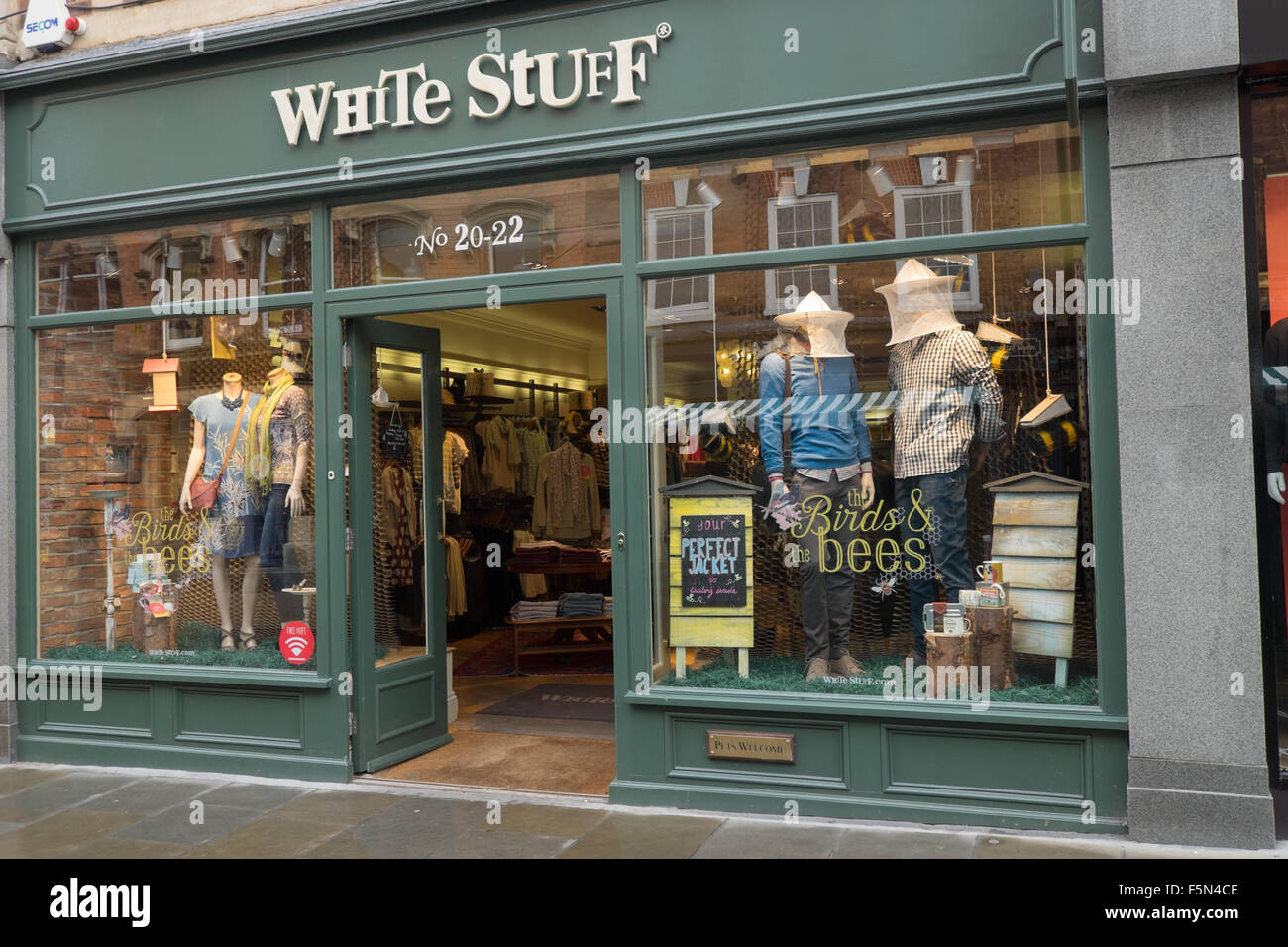 Shop windows in Worcester's High Street Stock Photo - Alamy