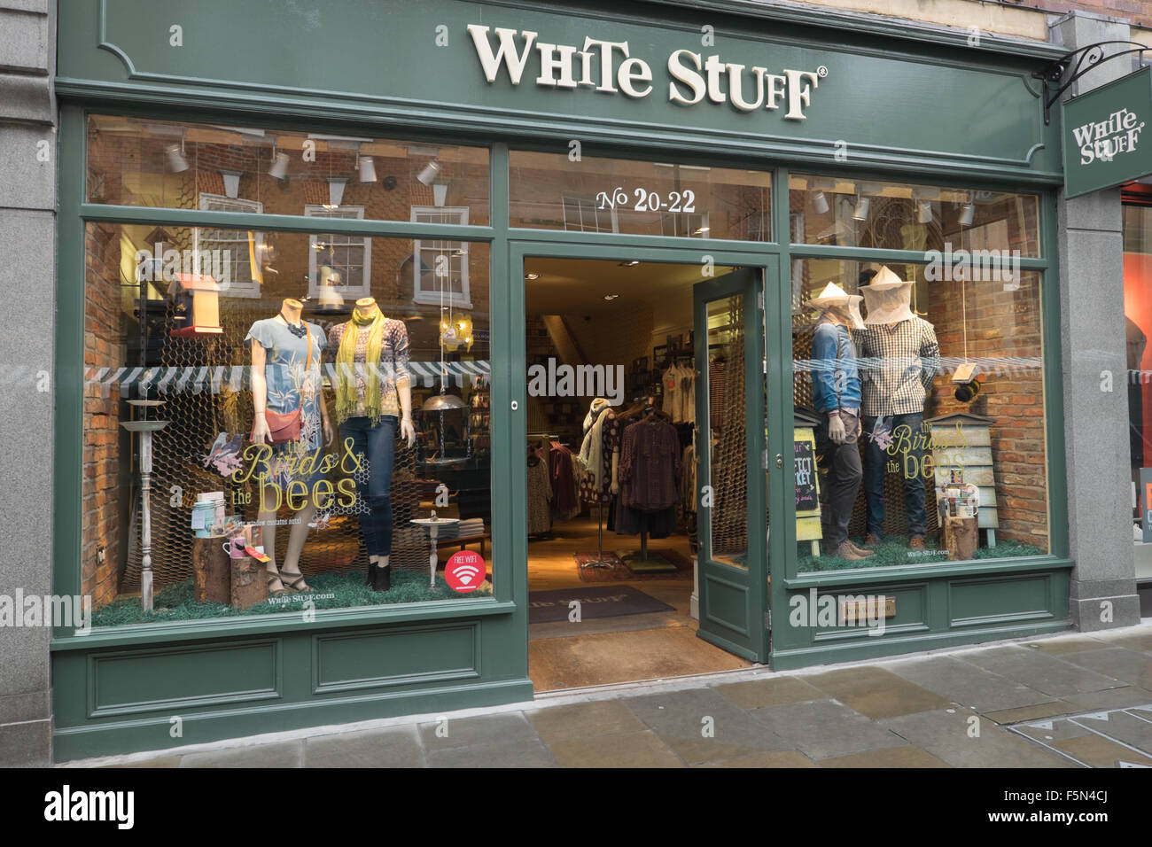 Shop windows in Worcester's High Street Stock Photo - Alamy