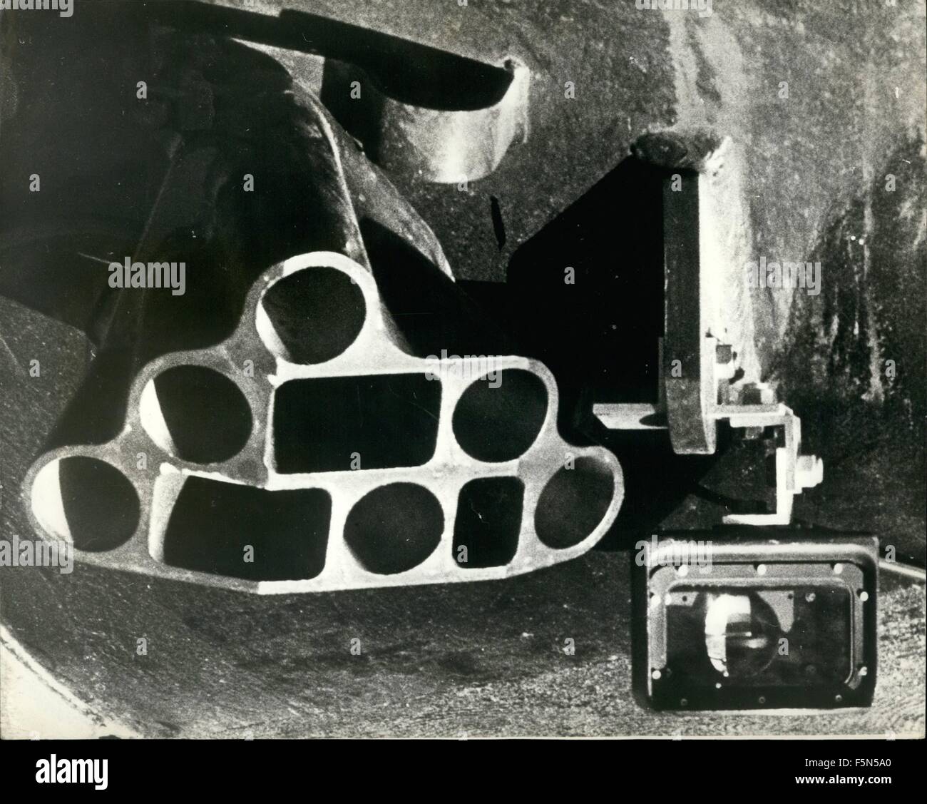 Smoke detector historical hi-res stock photography and images - Alamy