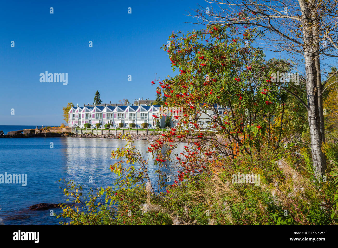 The Bluefin Bay Lake Superior Resort near Tofte and Lutsen, Minnesota ...