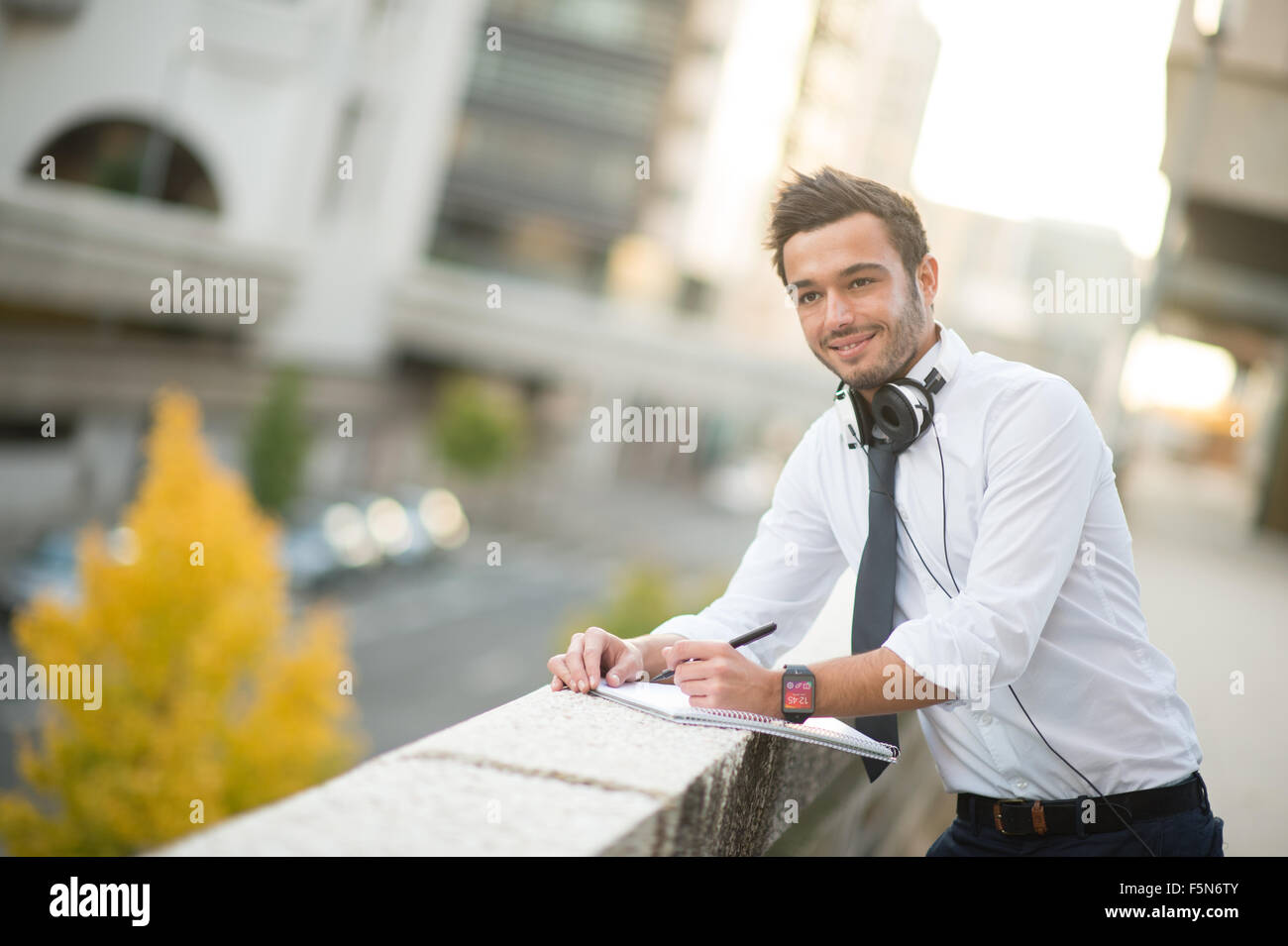 Men taking notes hi-res stock photography and images - Alamy