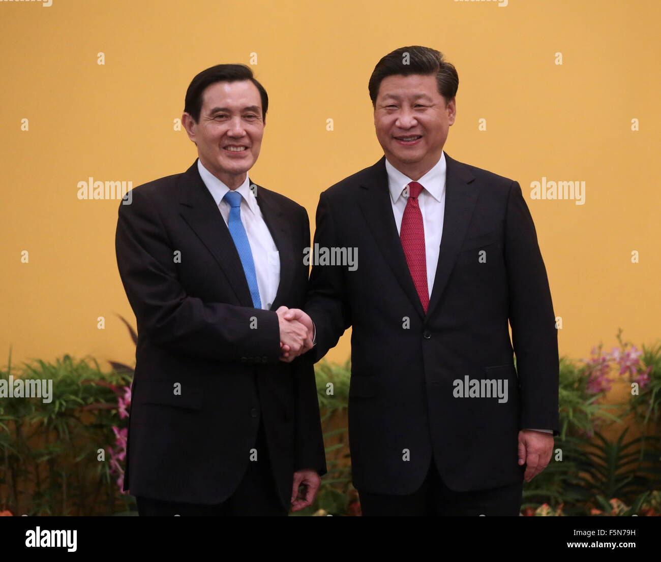 Shangri lan hi-res stock photography and images - Alamy