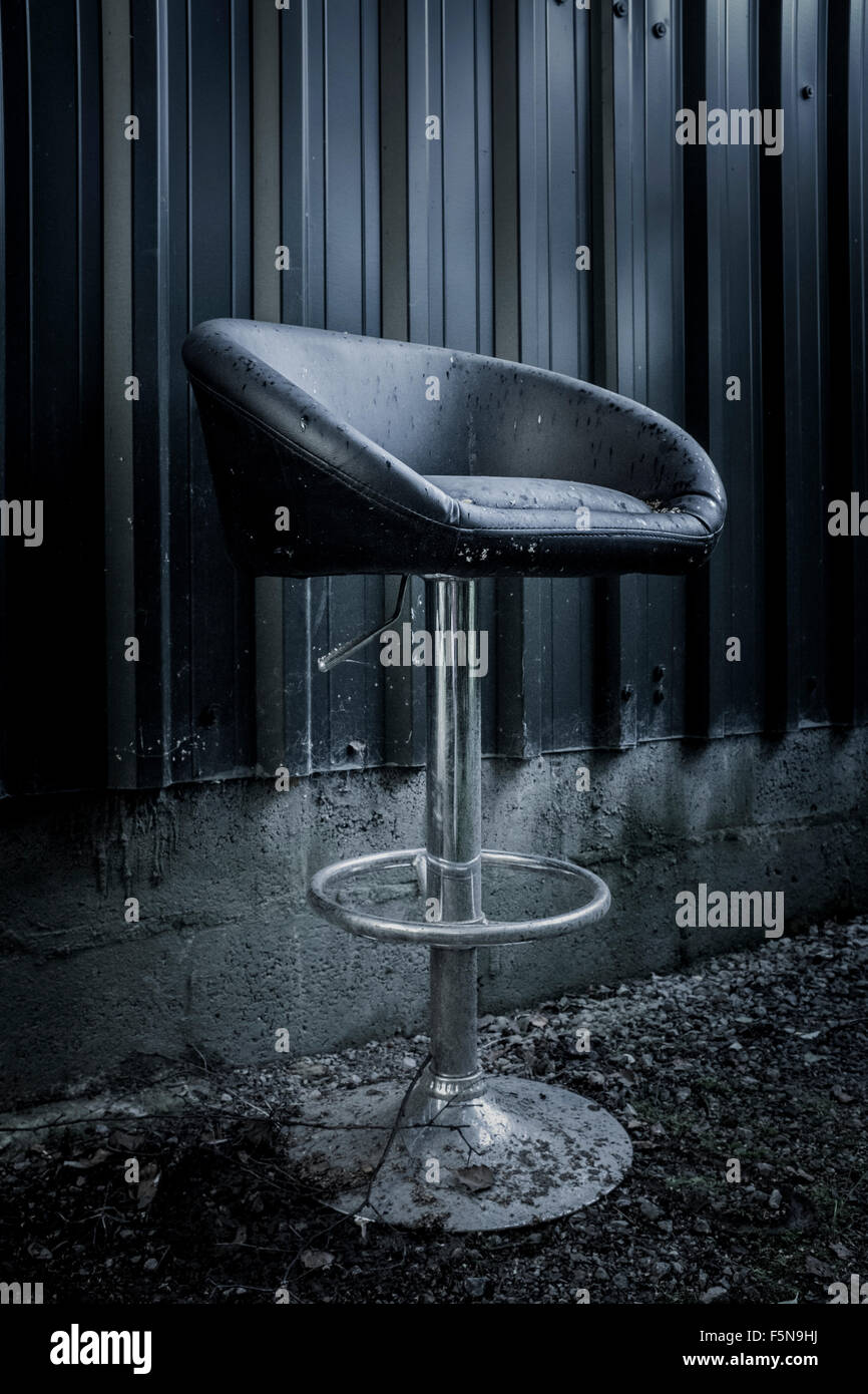 Office chair outside hi-res stock photography and images - Alamy