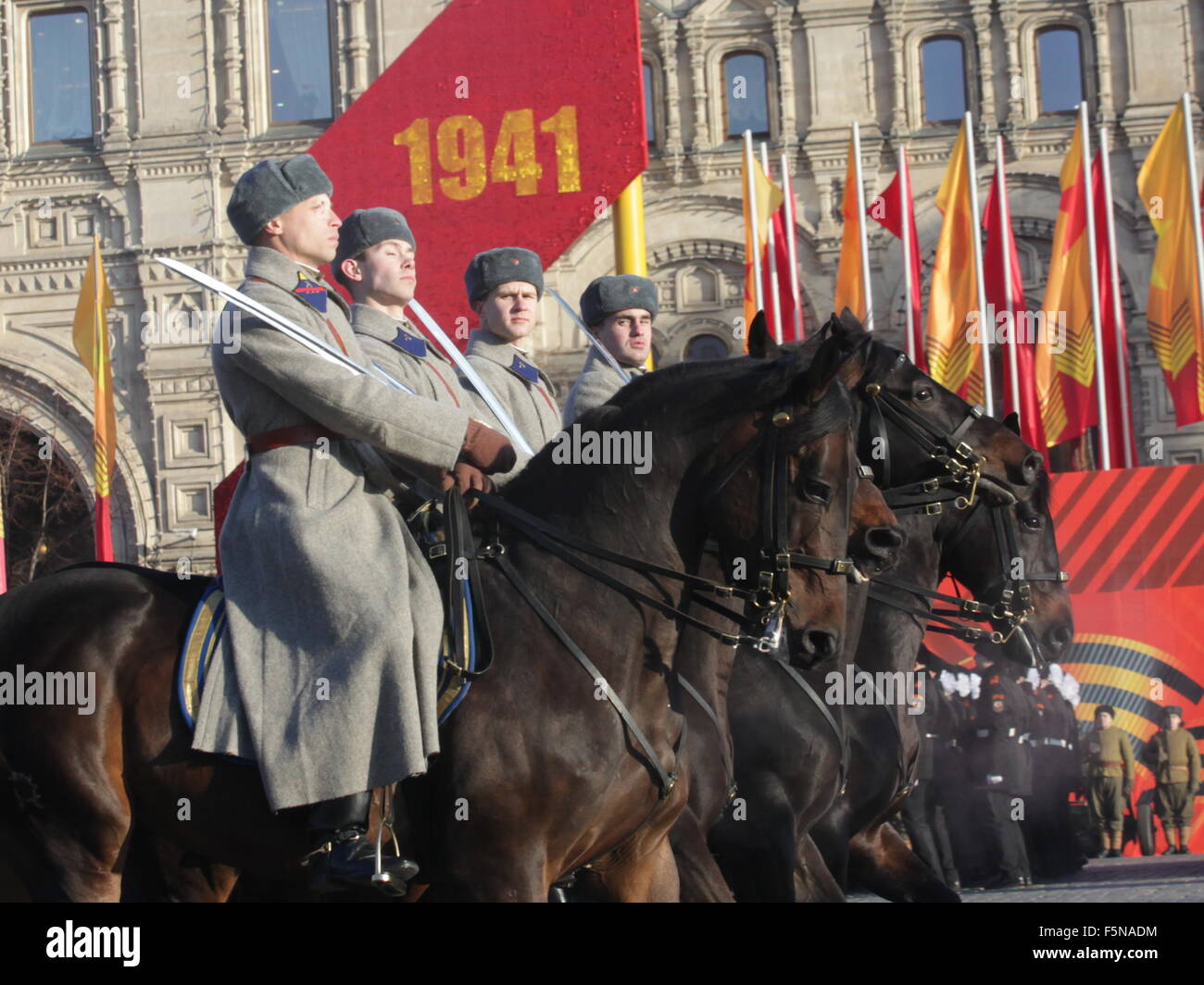 Moscow, Russia. 07th Nov, 2015. Military squad dressed as Soviet ...