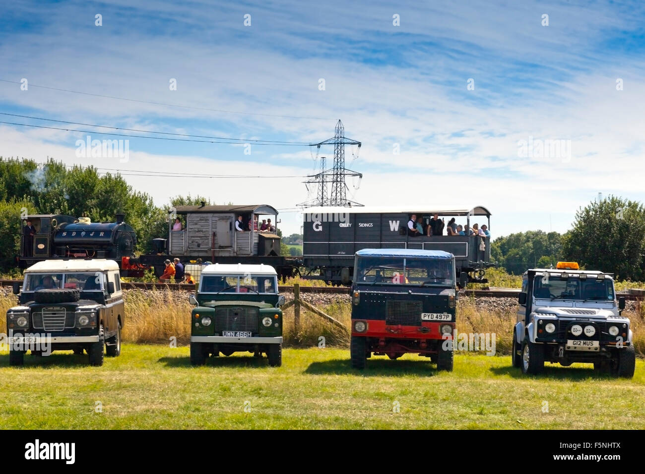 Guards van hi-res stock photography and images - Alamy