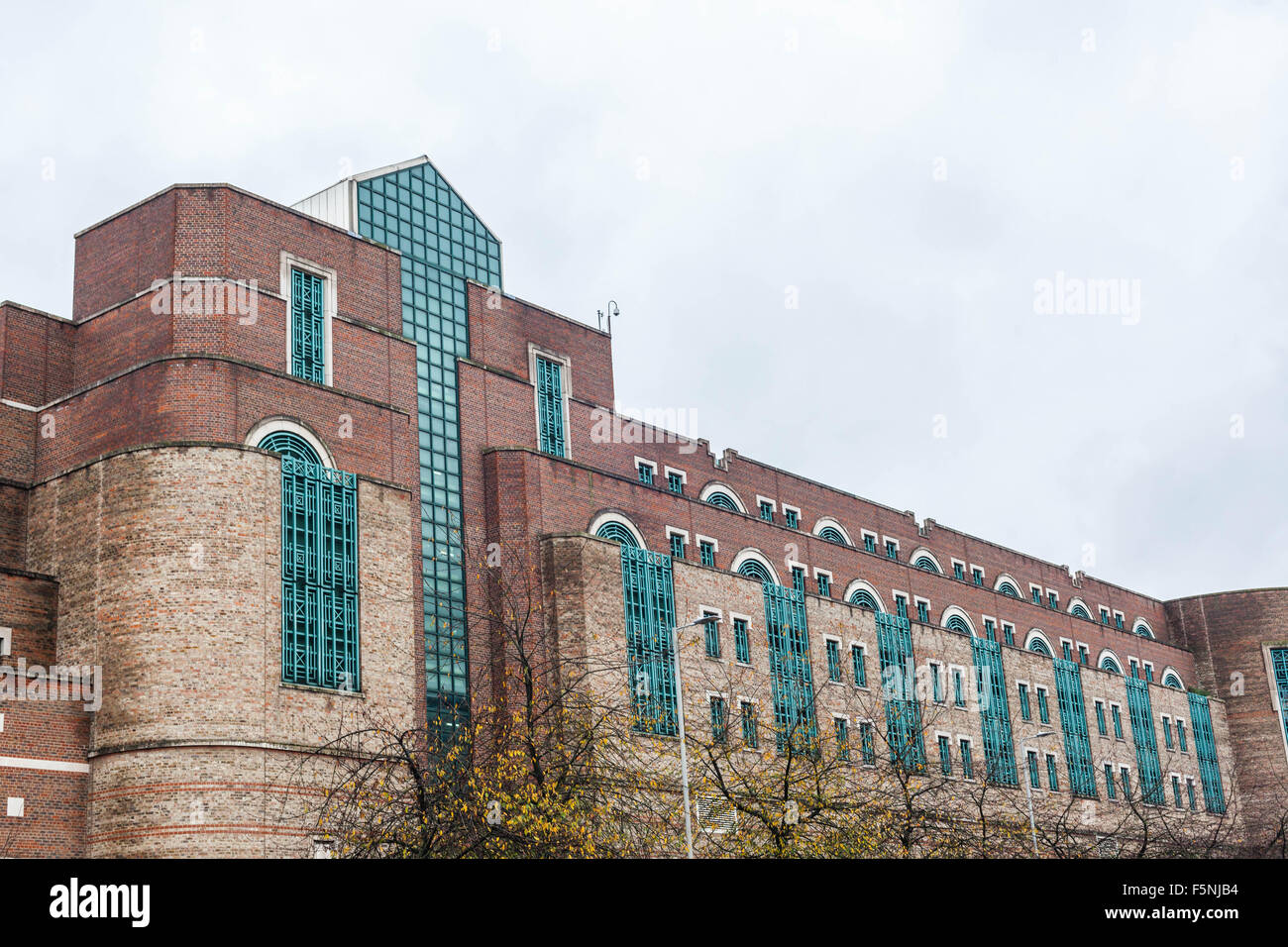 Intu shopping centre hi-res stock photography and images - Alamy