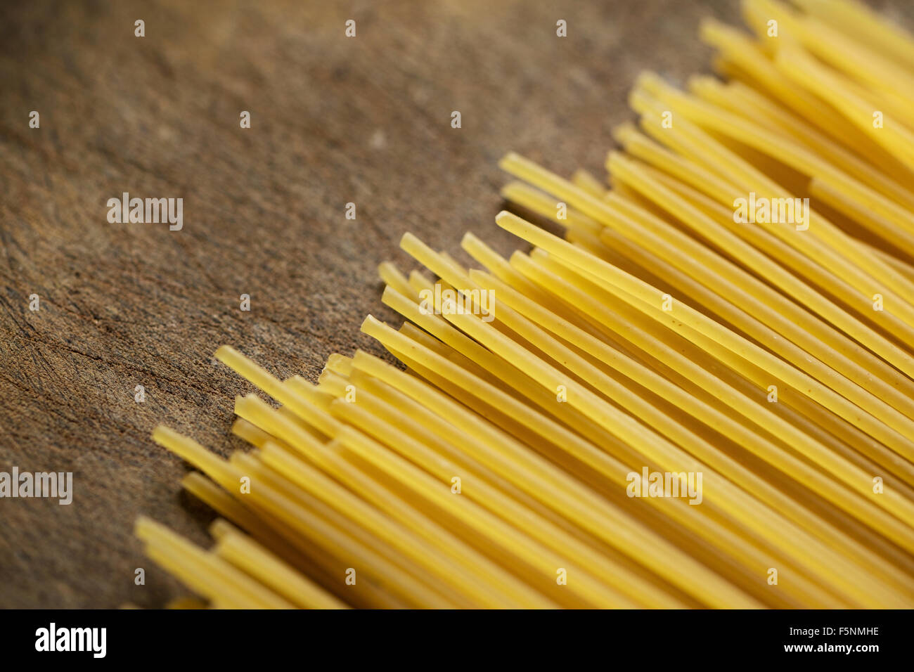 Spaghetti table hi-res stock photography and images - Alamy