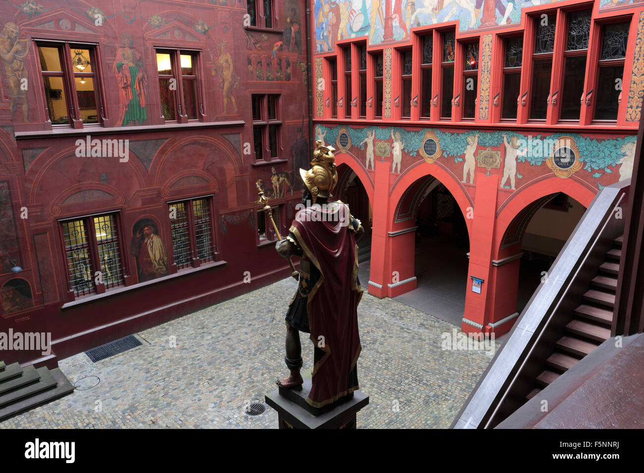 Exterior of the colorful Rathaus building (town hall) Marketplaz, city ...