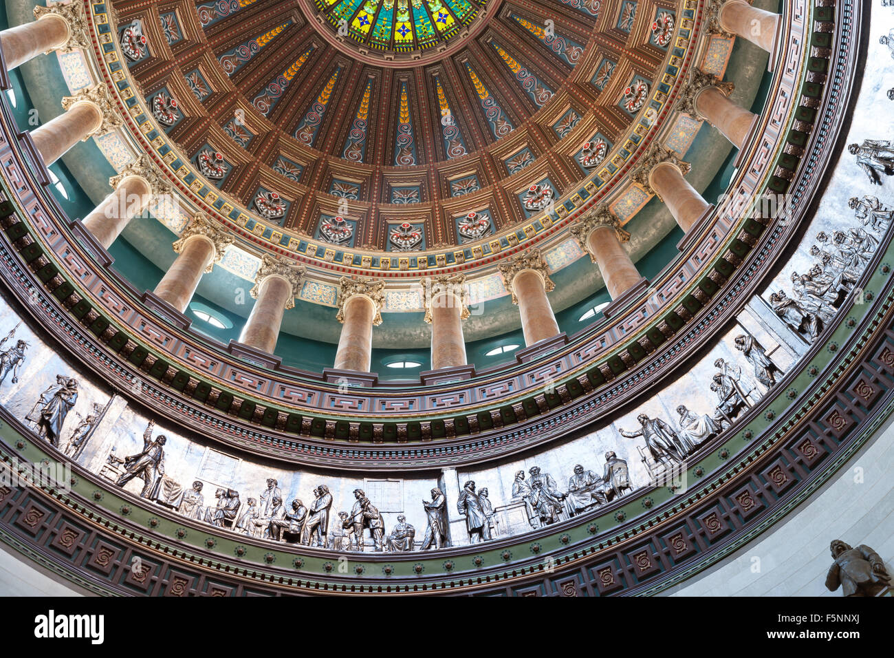 Architecturally ornate dome inside state capital building, Springfield ...