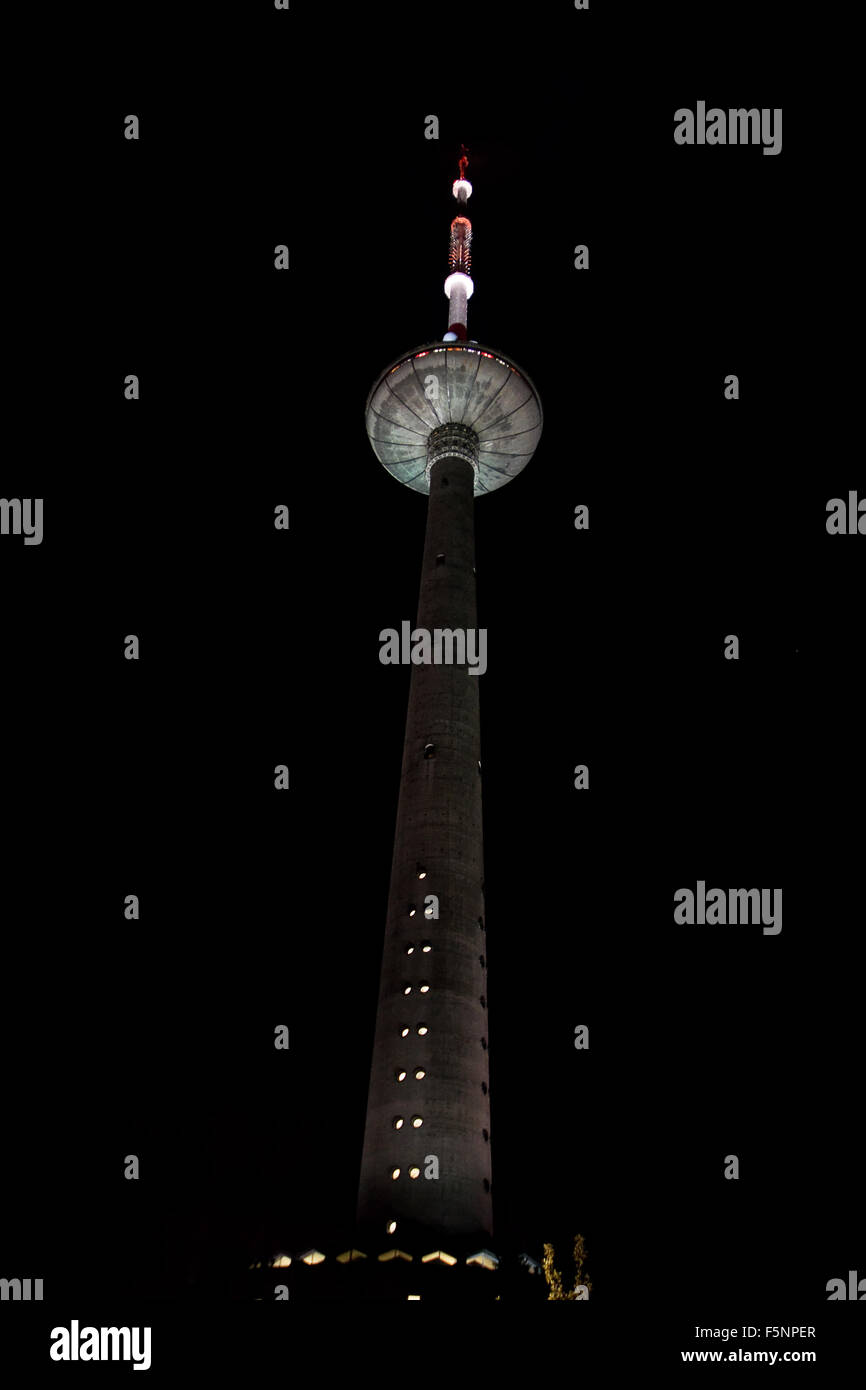 Tower of TV in Vilnius in the night Stock Photo - Alamy