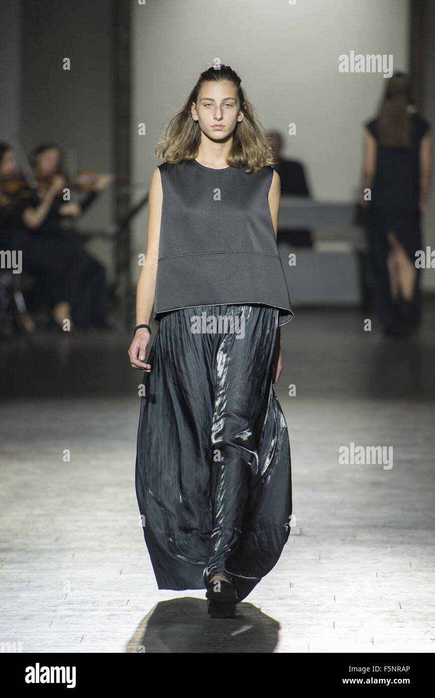 Georgia tbilisi mercedes benz hi-res stock photography and images - Alamy