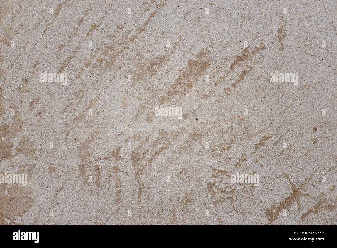 Cracked cinder block wall hi-res stock photography and images - Alamy