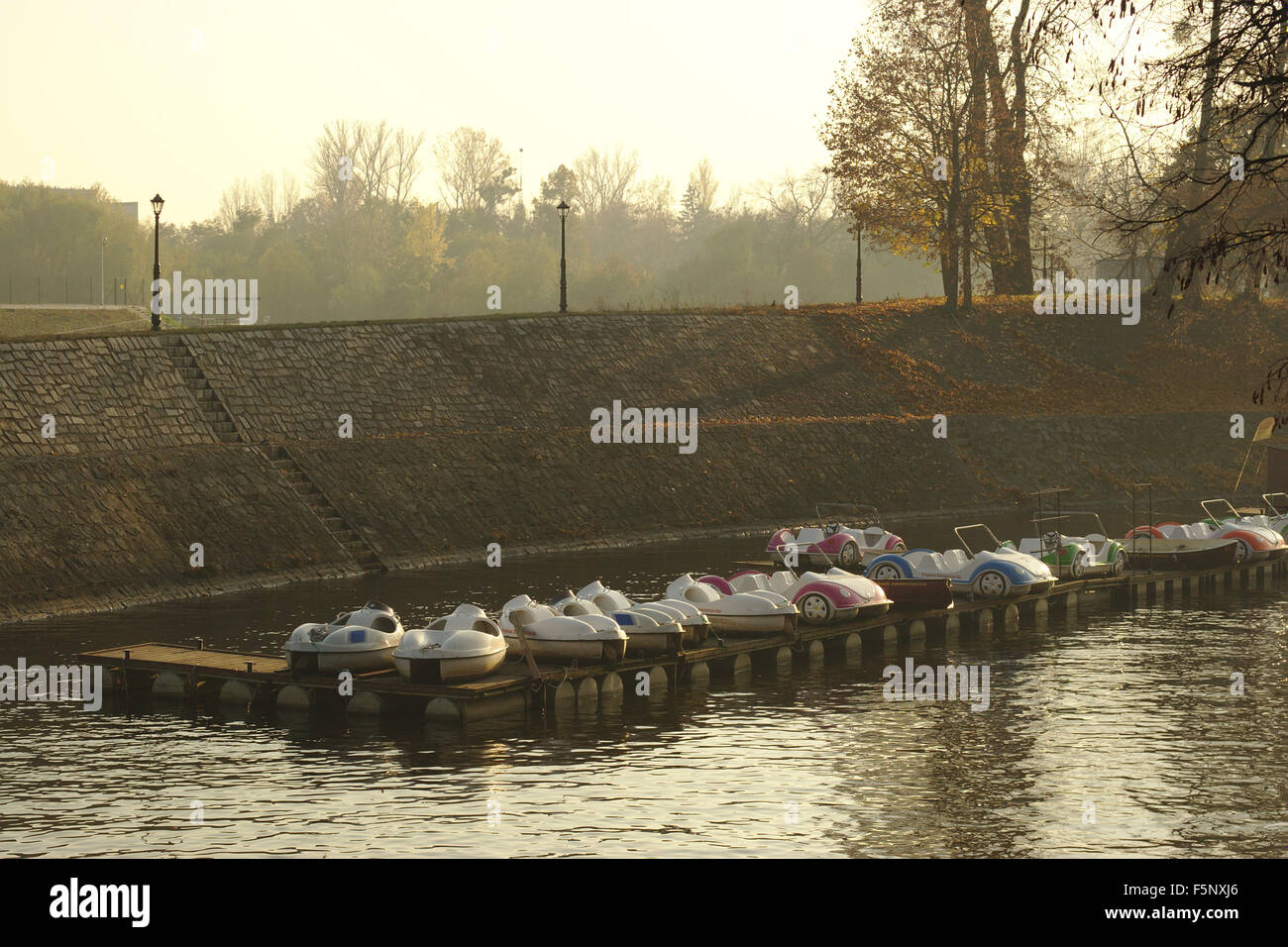 Pedalo boats hi-res stock photography and images - Alamy