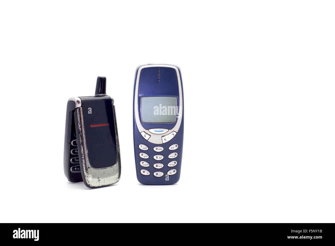 Old flip phone isolated hi-res stock photography and images - Alamy