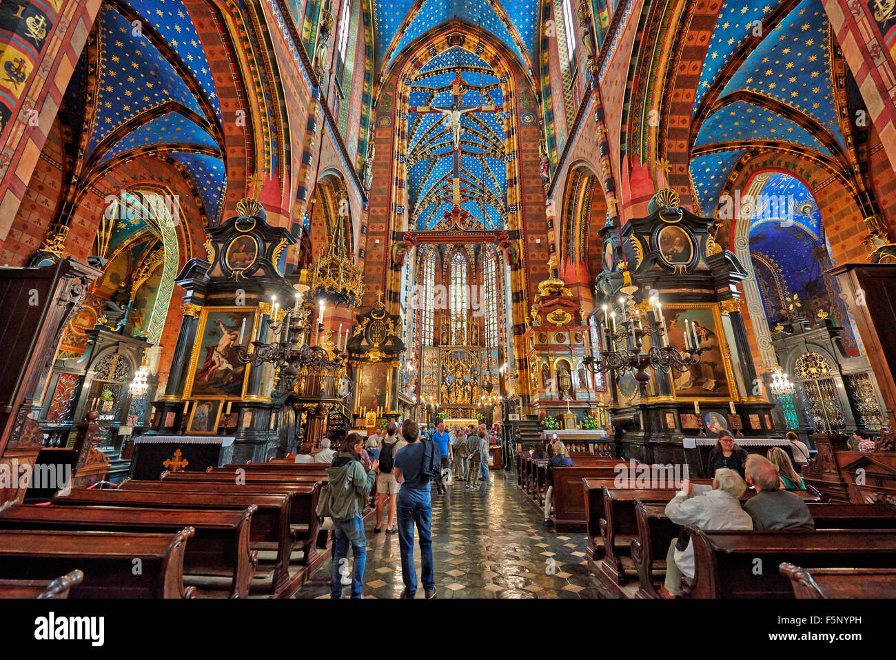 Krakow st mary’s basilica altar stoss hi-res stock photography and images - Alamy