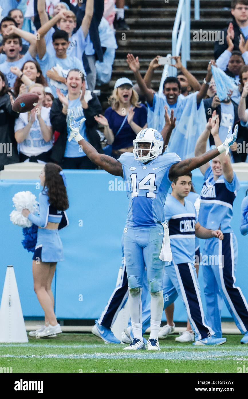Chapel-Hill, NC, USA. 7th Nov, 2015. Quinshad Davis (14) of the North ...