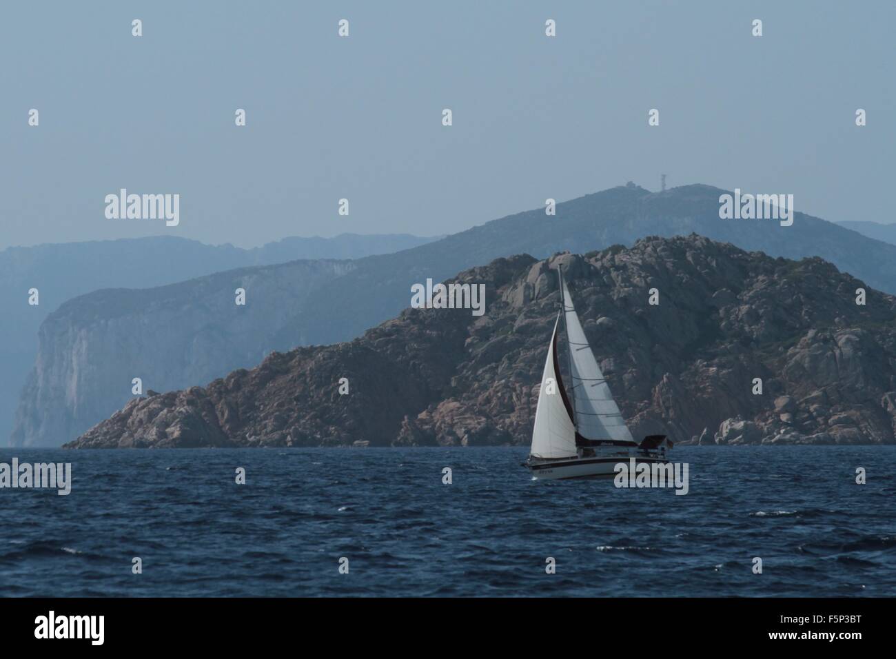 yacht under sail off Sardinian coast Stock Photo - Alamy
