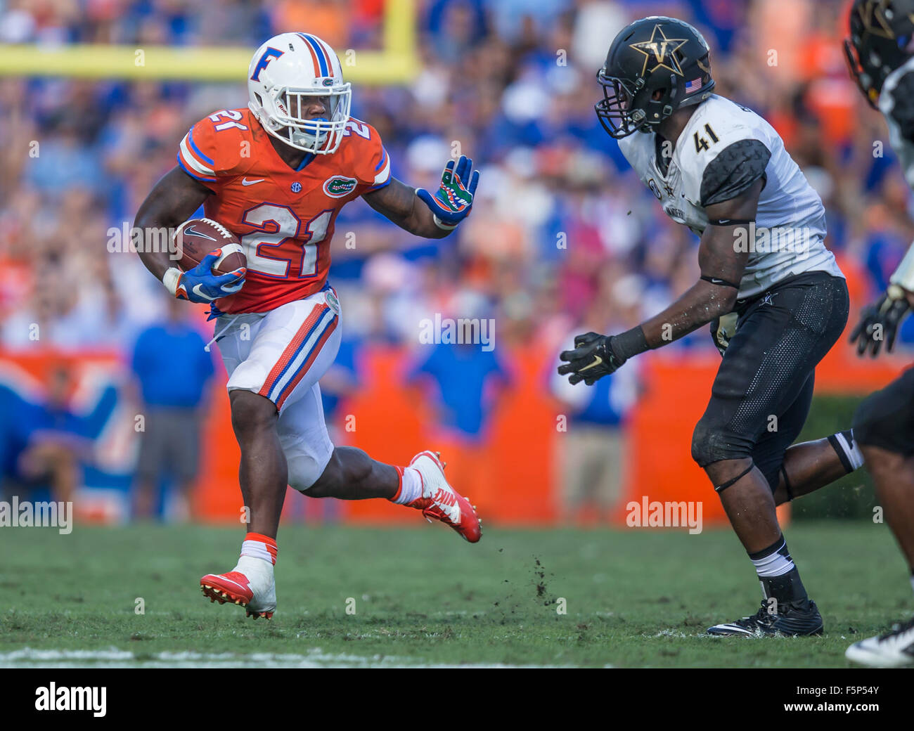 Florida, USA. 7th Nov, 2015. FL, U.S.: Florida Gators running back ...