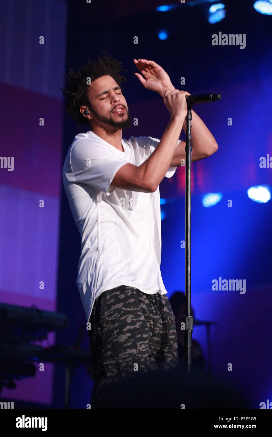 Rapper j cole hi-res stock photography and images - Alamy