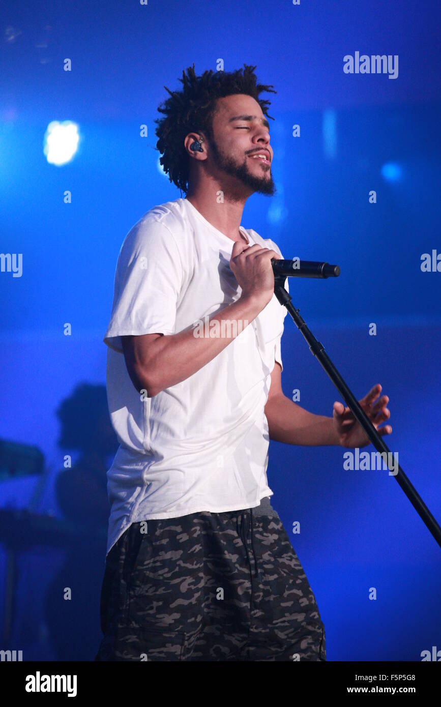 Rapper j cole hi-res stock photography and images - Alamy