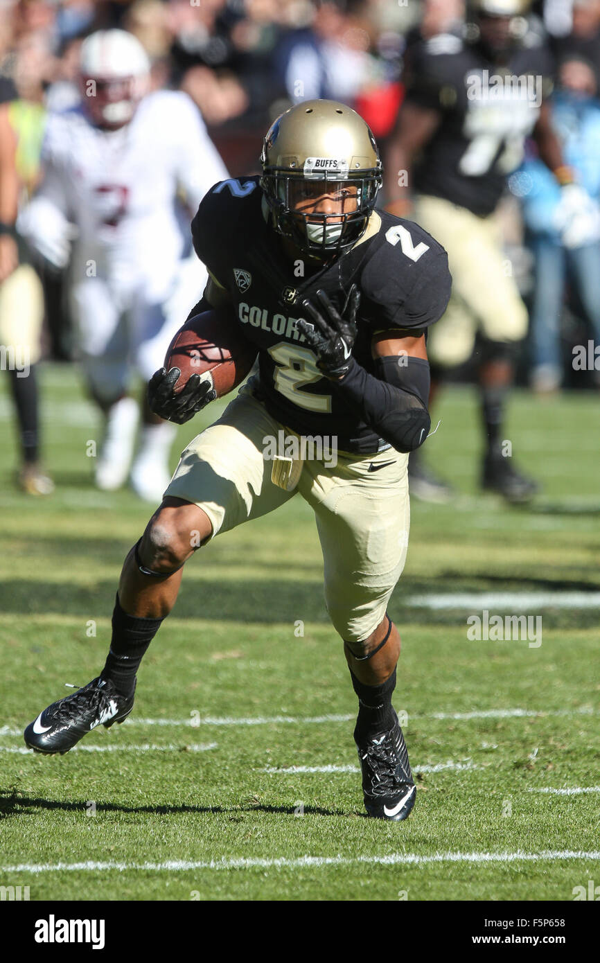 Boulder, Colorado, USA. 7th Nov, 2015. Colorado's Devin Ross turns it ...