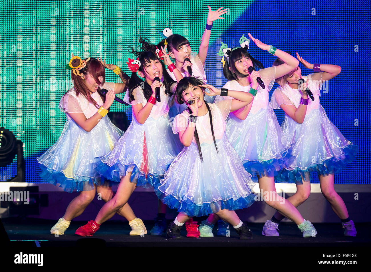 Japanese idol stage hi-res stock photography and images - Alamy