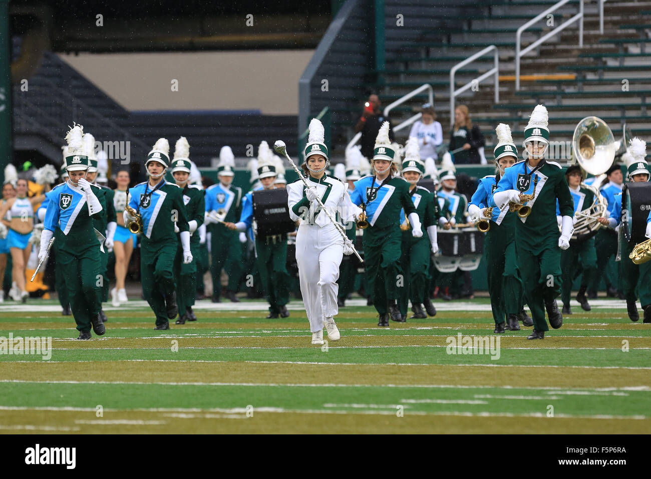 New Orleans, LA, USA. 7th Nov, 2015. Tulane Marching Band takes the ...