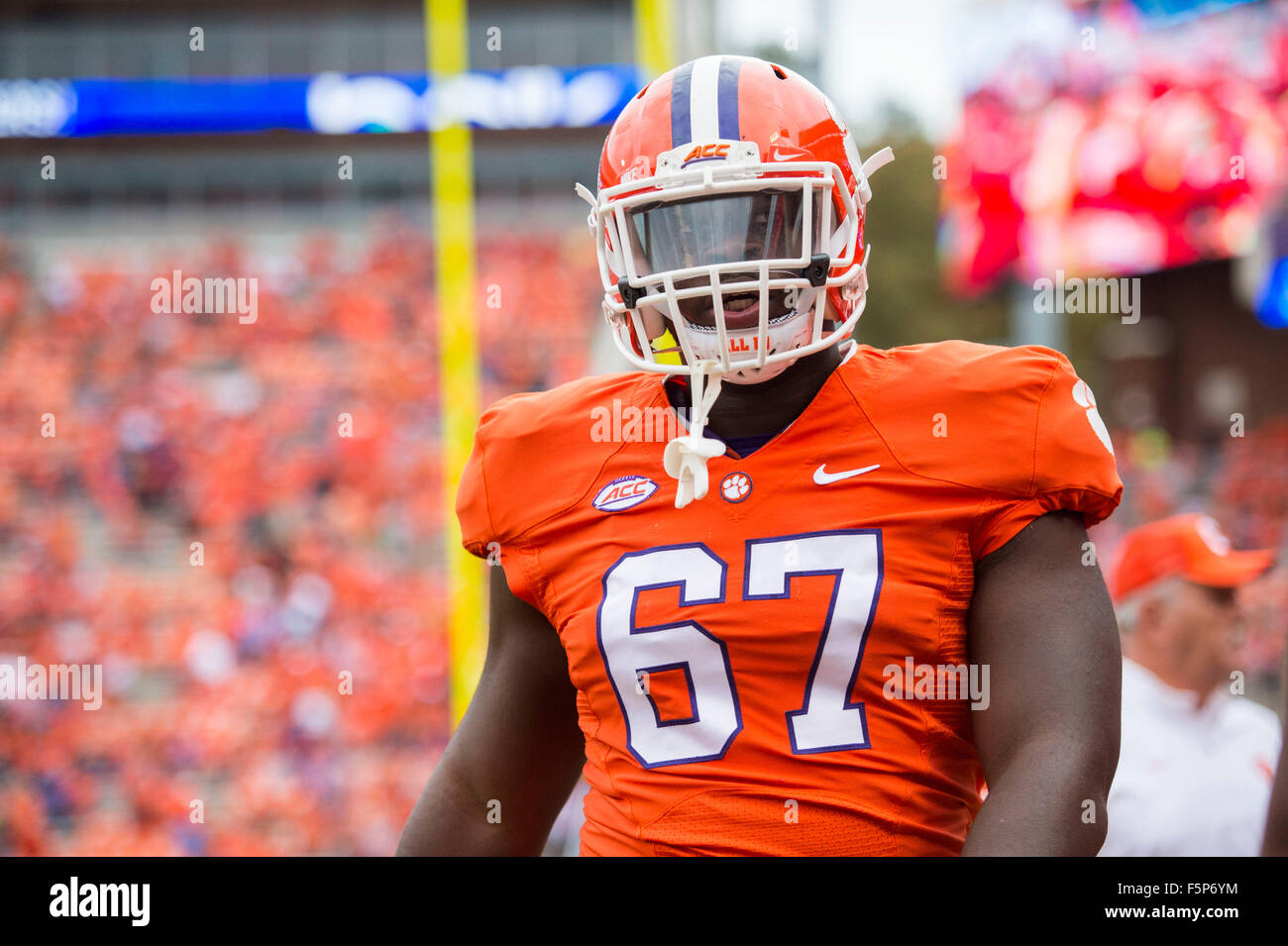Clemson defensive lineman Albert Huggins (67) before the NCAA college ...
