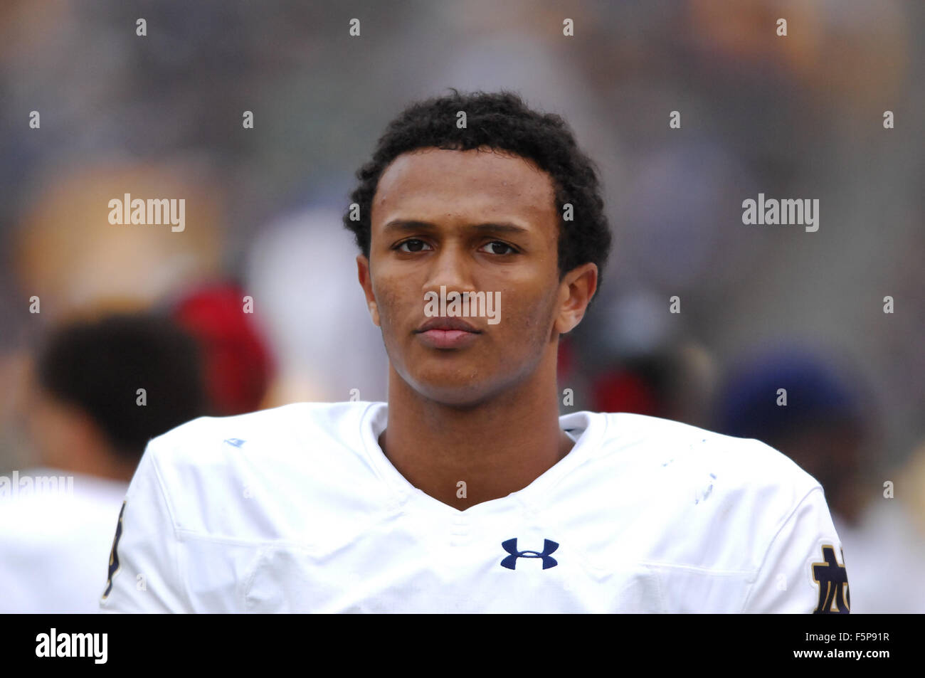 Pittsburgh, PA, USA. 7th Nov, 2015. DeShone Kizer #14 during the Notre ...