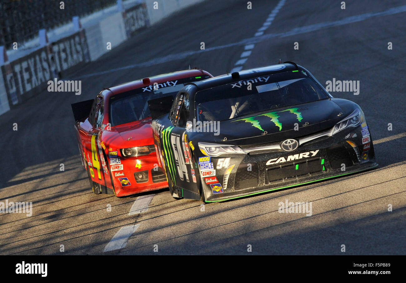 Fort Worth, Texas, USA. 7th Nov, 2015. Kyle Busch (54) of the Monster ...