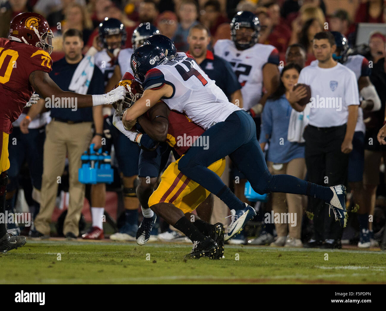 Los Angeles, CA, USA. 07th Nov, 2015. Arizona Wildcats linebacker (47 ...