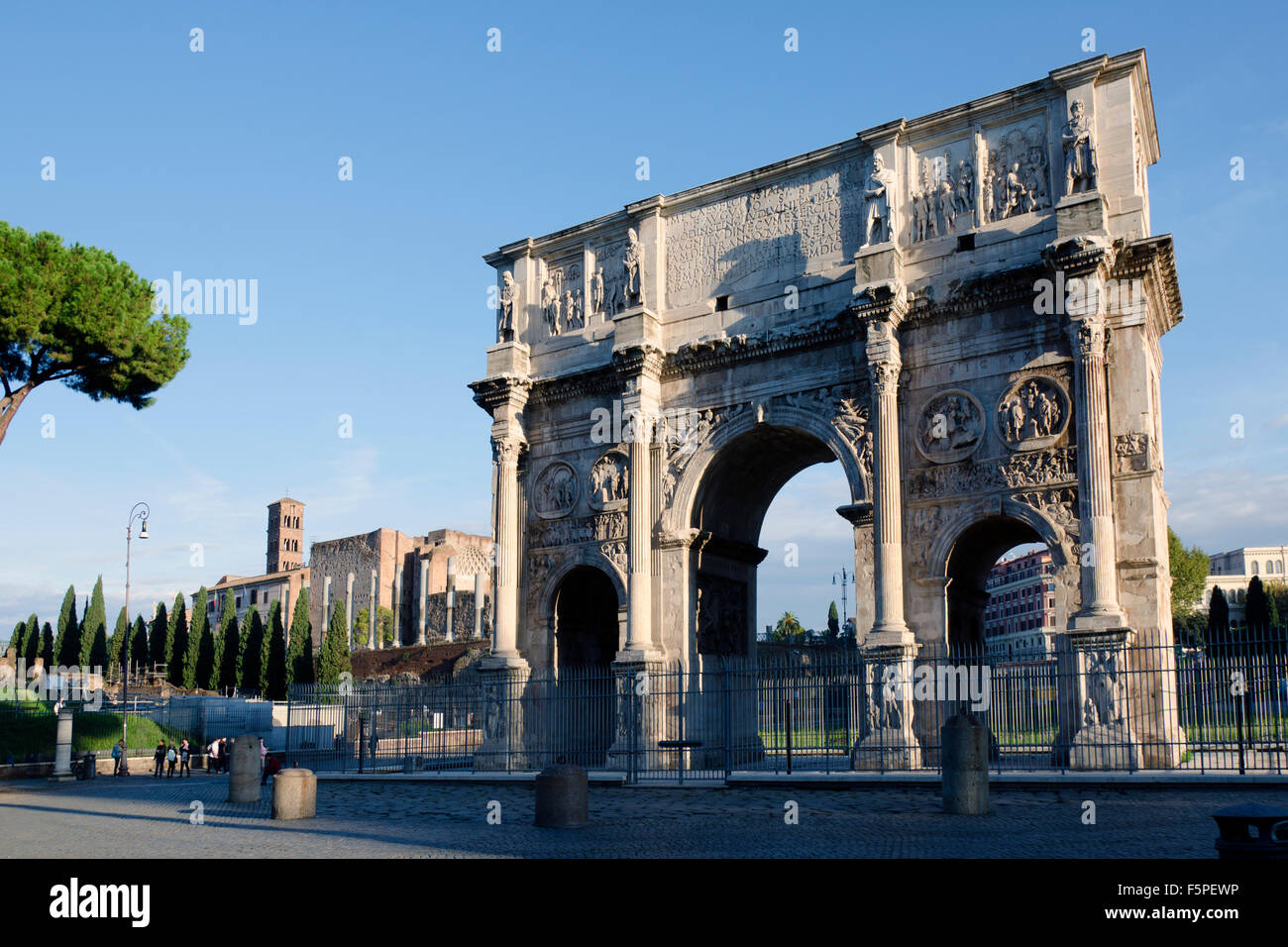 The Arch of Constantine in Rome near Colosseum, Italy Stock Photo - Alamy