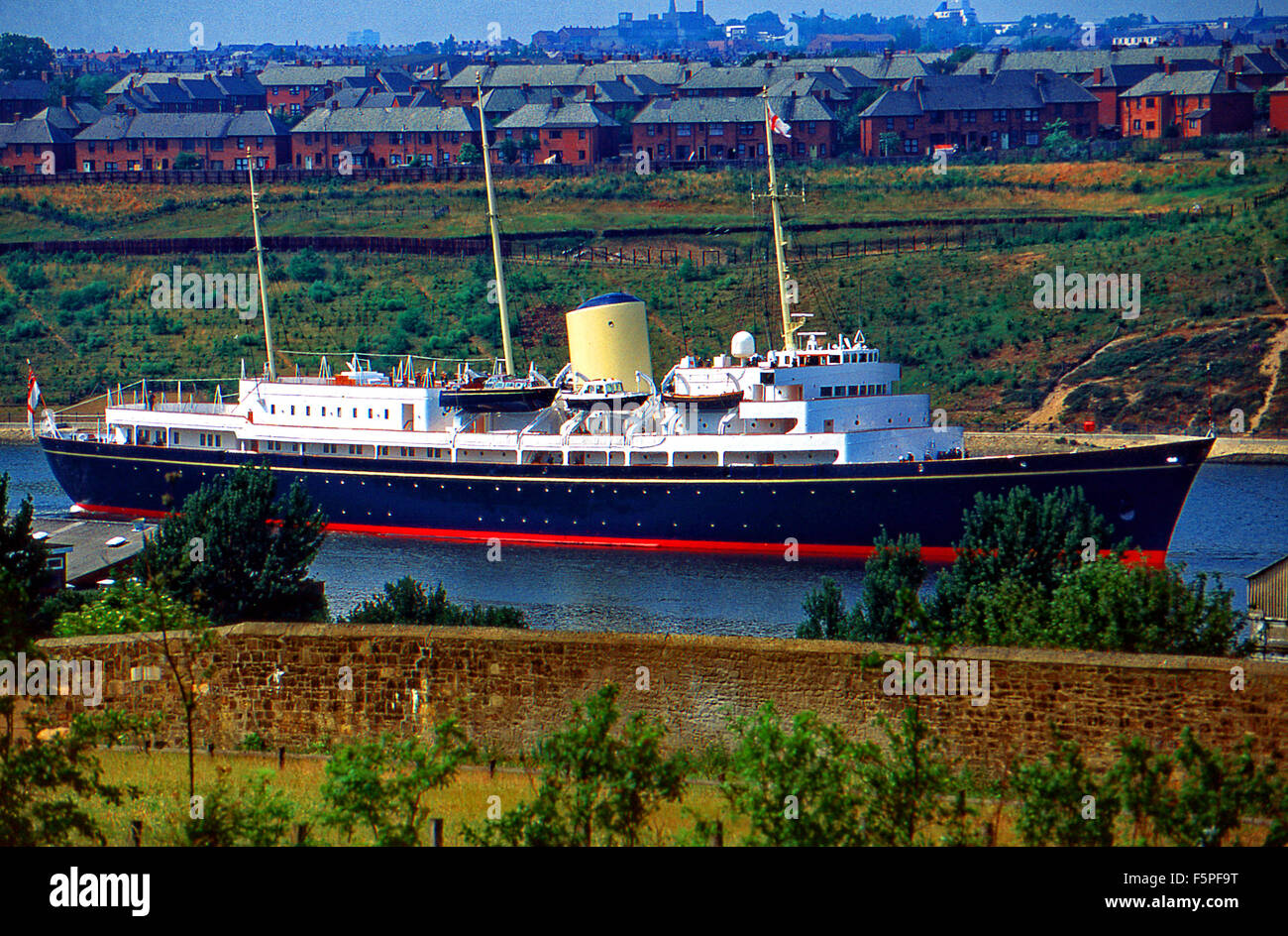 Royal Yacht Britannia River Tyne before laying up at Edinburgh Stock ...