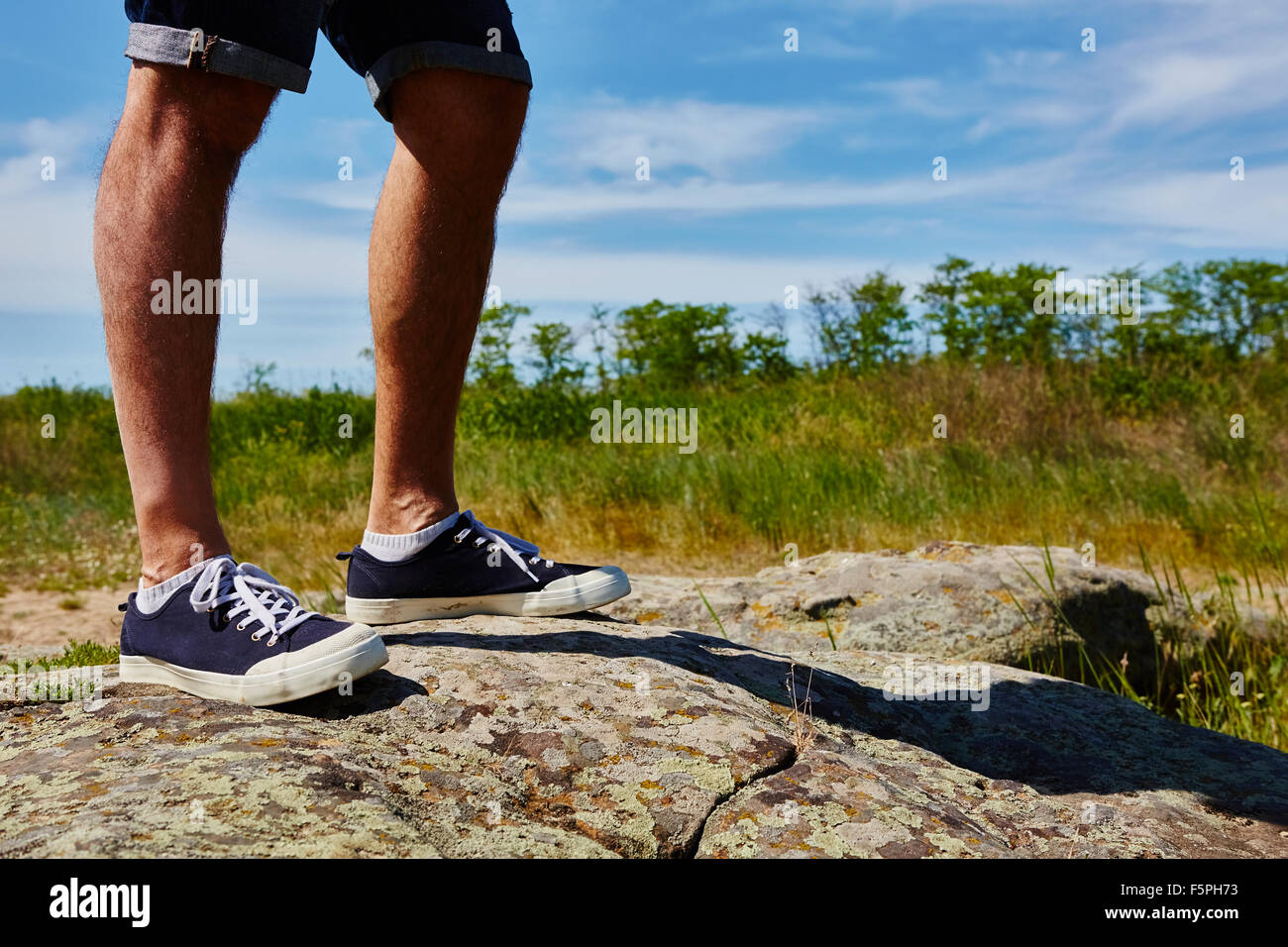 Man legs athlete close hi-res stock photography and images - Alamy