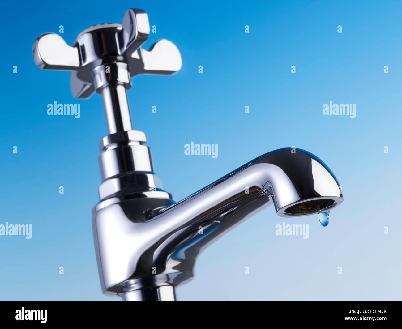 Metal tap hi-res stock photography and images - Alamy
