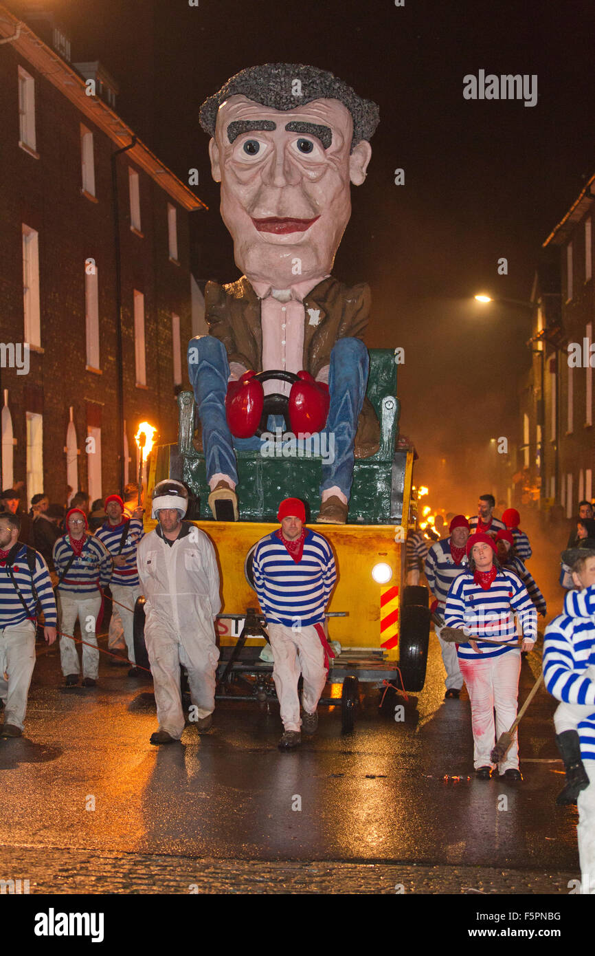 Lewes Bonfire Celebrations, Bonfire Night, East Sussex, England, United ...