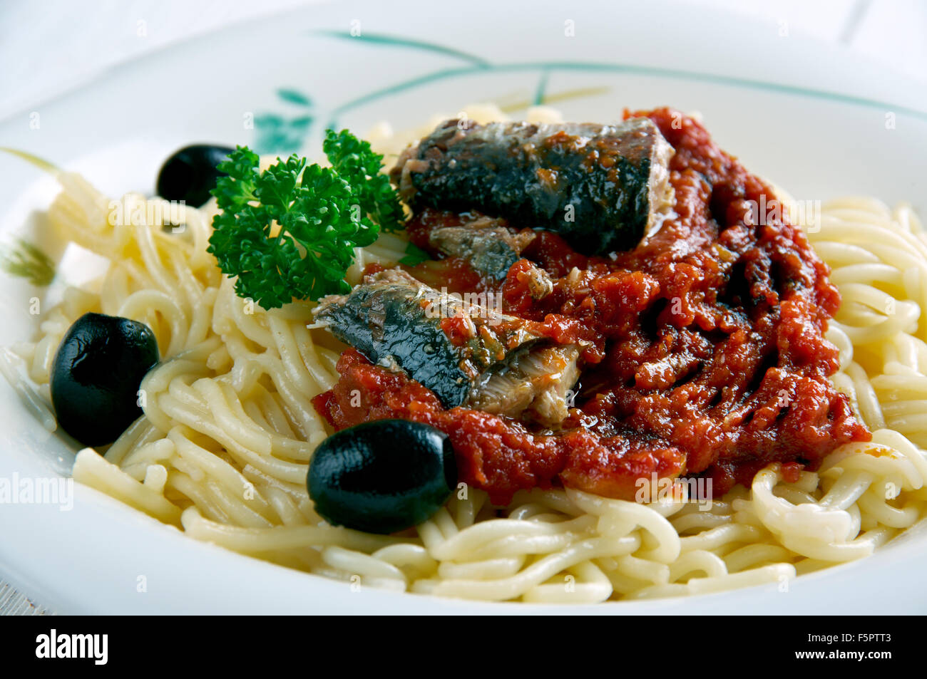 Pasta con le sarde - Sicilian dish of pasta with sardines Stock Photo ...