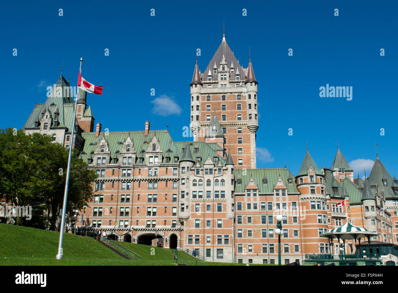Canada, Quebec, Quebec City. Fairmont Hotel, Chateau Frontenac. Old ...