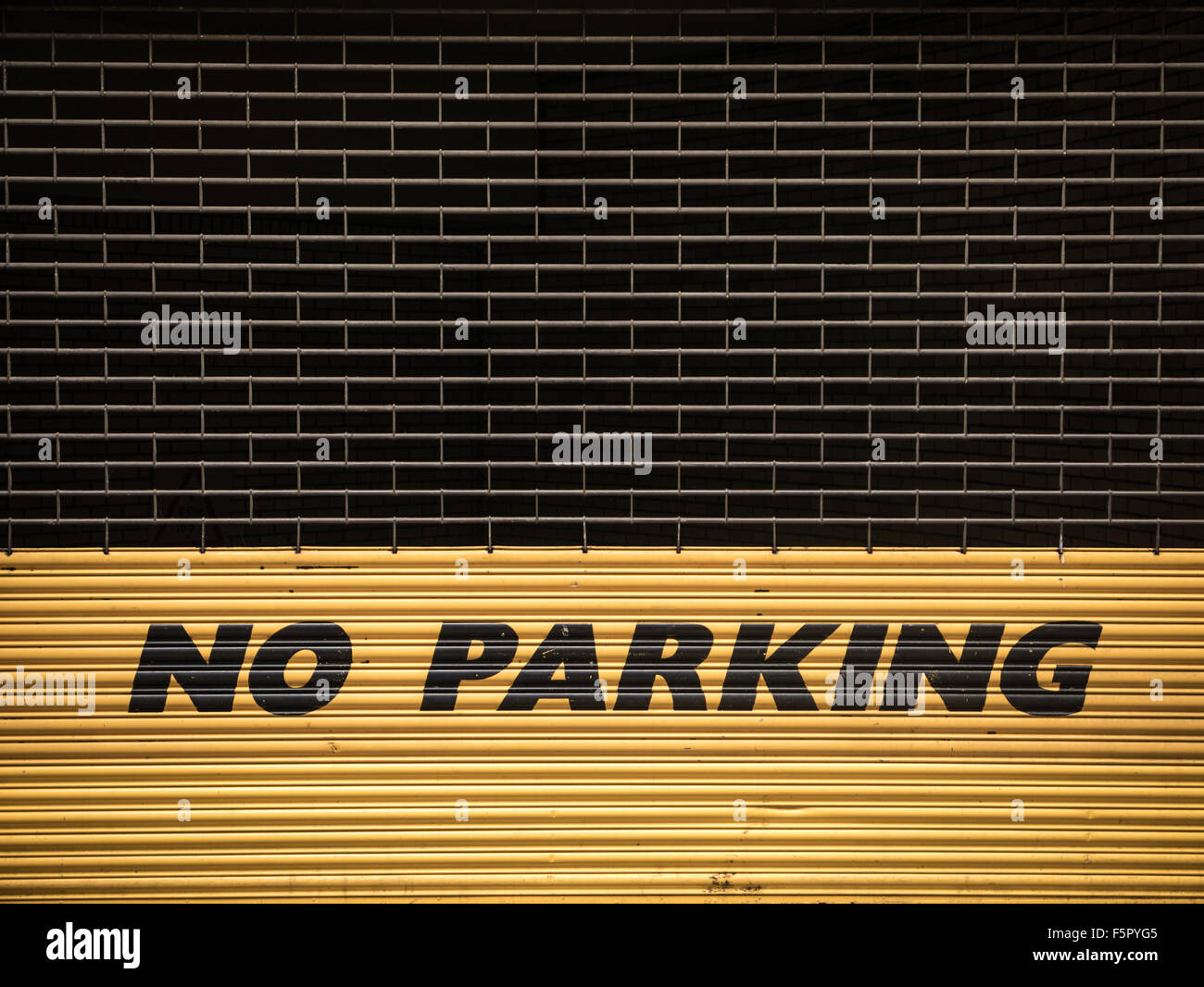 Roller shutter door sign hi-res stock photography and images - Alamy